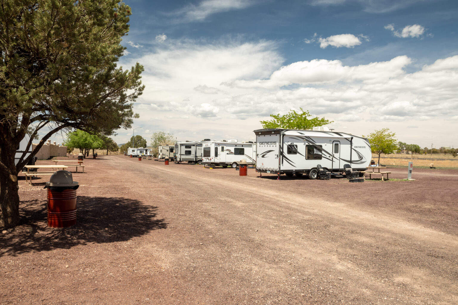 Grand Canyon RV Park & Camping – Raptor Ranch