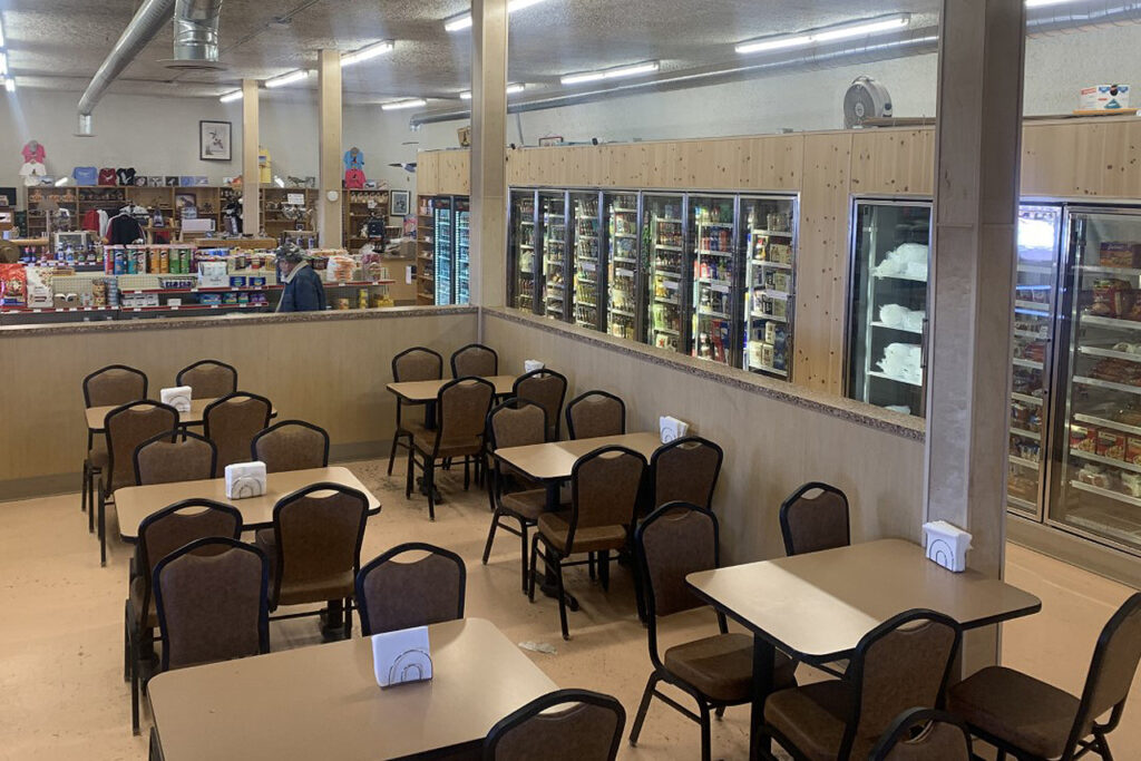 Grand Canyon RV Park & Camping – Raptor Ranch