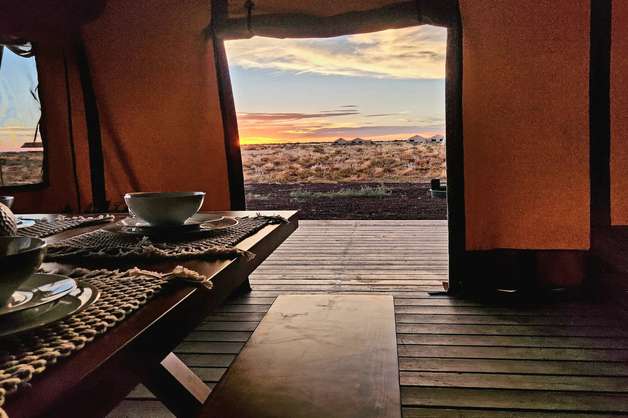 Grand Canyon RV Park & Camping – Raptor Ranch