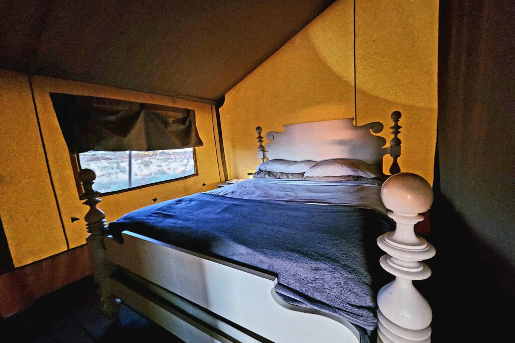 Grand Canyon RV Park & Camping – Raptor Ranch